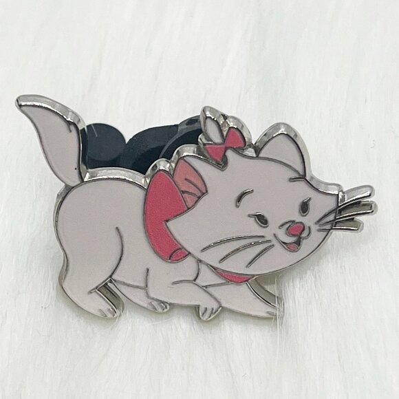 Disney | Jewelry | 525 Disney Aristocats Marie Pin | Poshmark